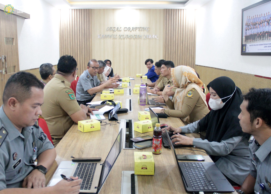 Kanwil Kemenkumham Jabar Laksanakan Rapat Monev dan Implementasi Bisnis & HAM Daerah Bersama ...